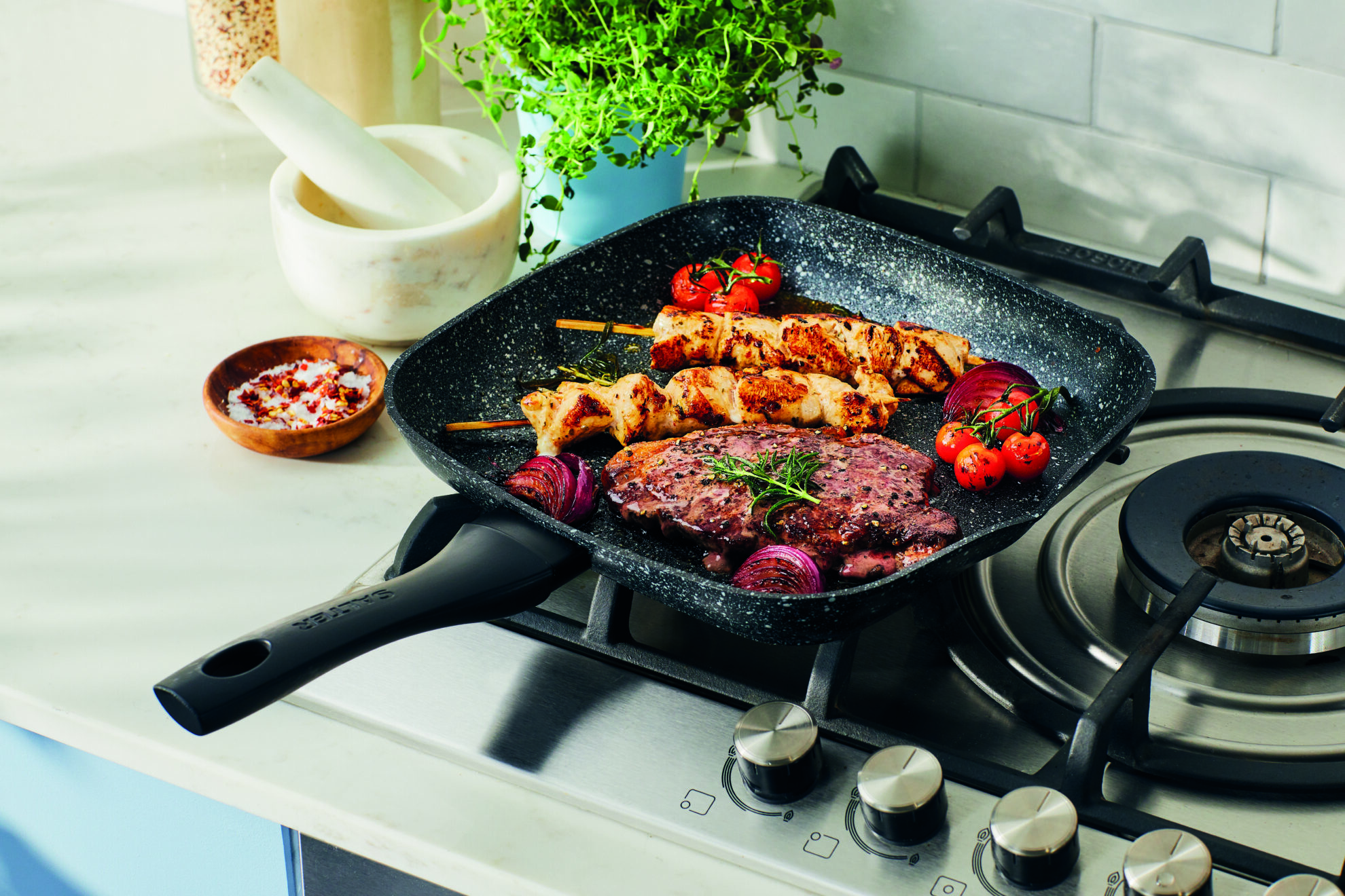 ALDI’S NEW KITCHEN RANGE DROPS WITH OVER 50% SAVINGS VS. LUXURY BRANDS ...