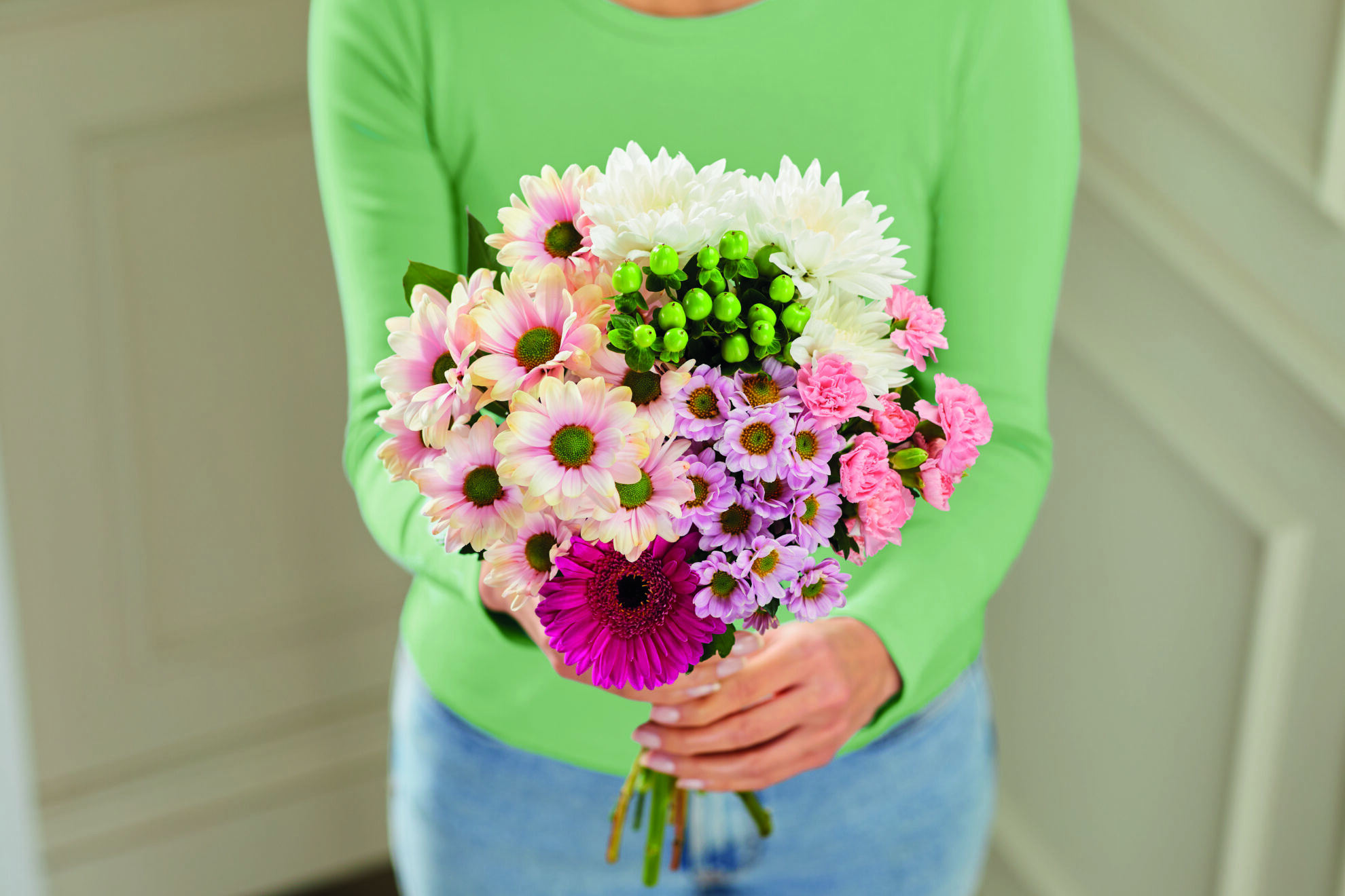 ALDI LAUNCHES NEW MOTHER’S DAY FLOWERS RANGE STARTING FROM LESS THAN £2 ...