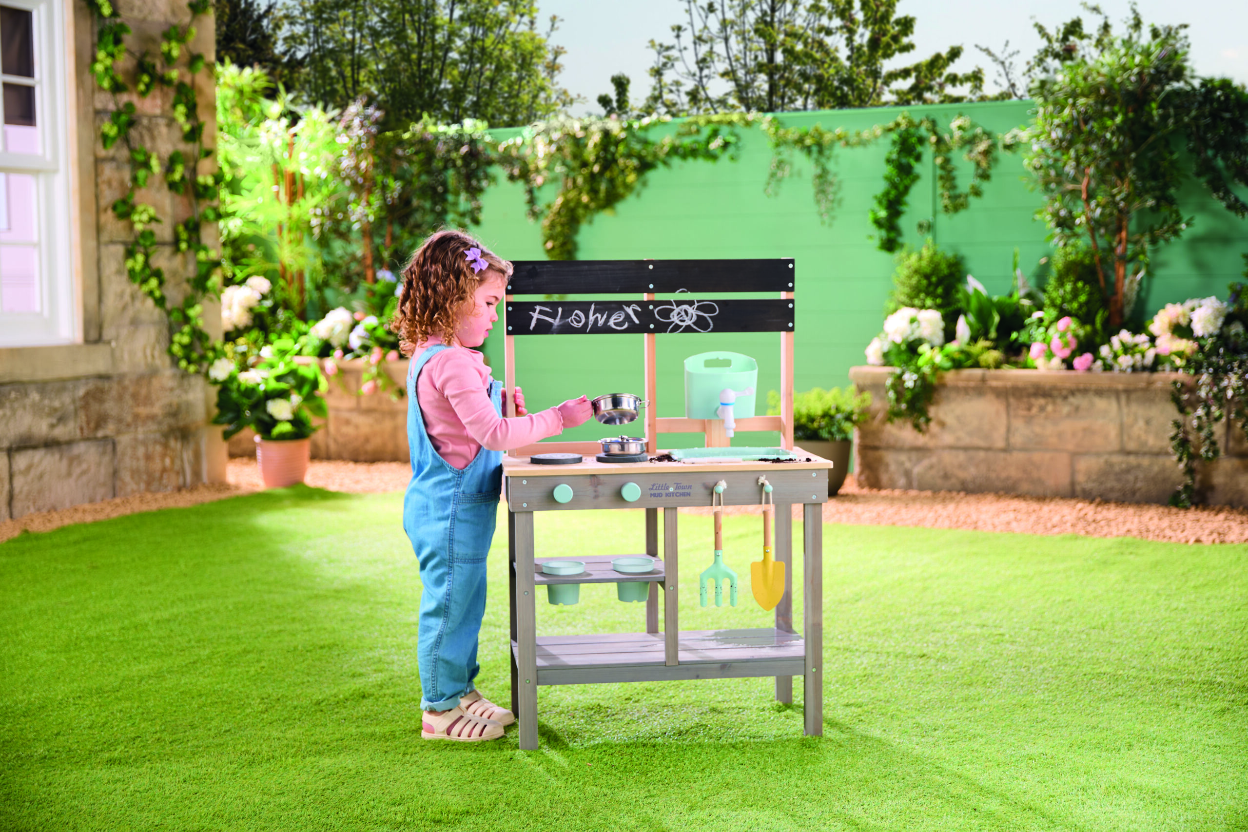 ALDI’S SELL-OUT WOODEN TOYS SET TO RETURN - ALDI UK Press Office