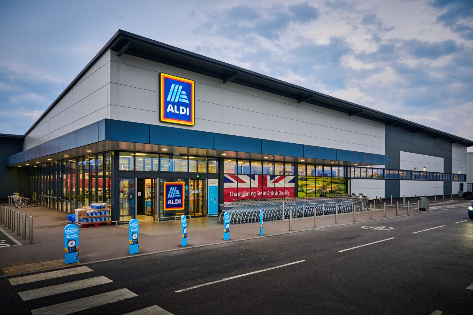 THE £800 POSTCODE PENALTY: ALDI REVEALS OVER 200 TOWNS ARE PAYING ...