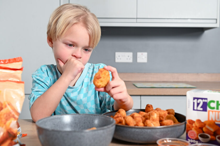 FOUR-YEAR-OLD VIRAL NUGGET FAN LANDS DREAM ROLE AS ALDI’S OFFICIAL ...